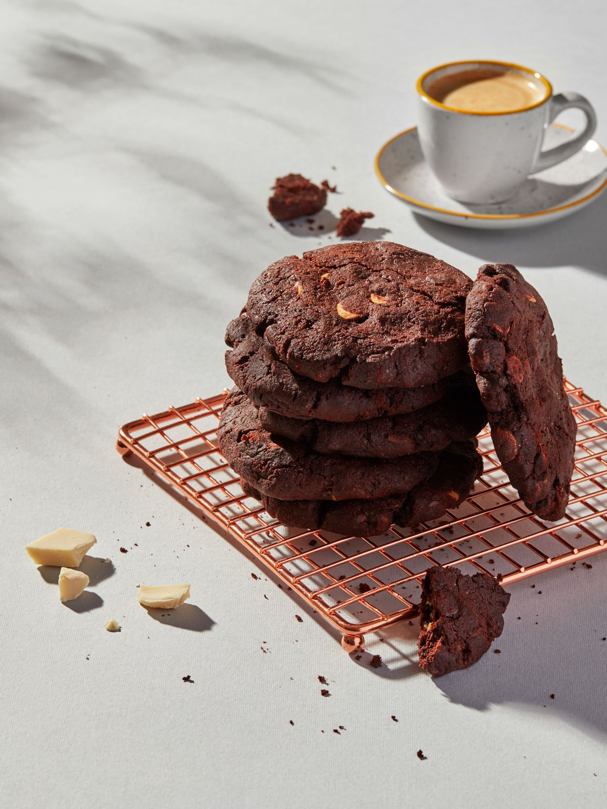 Biscuiti cu 3 tipuri de ciocolata | dulcipass
